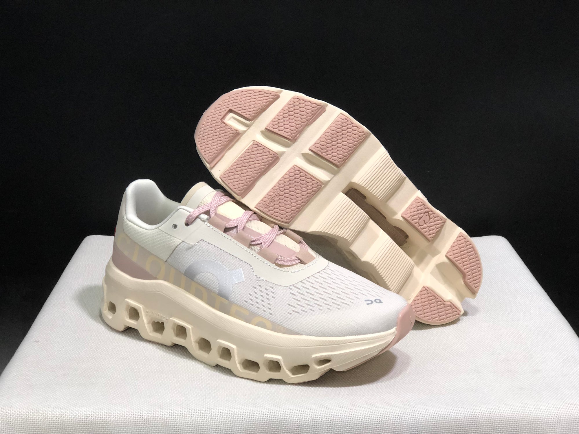On Running – Factory Outlet
